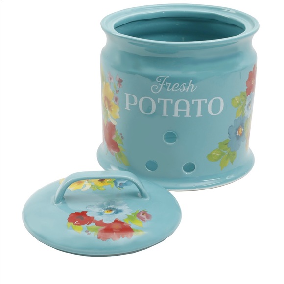 The Pioneer Woman | Kitchen | The Pioneer Woman Potato Keeper | Poshmark